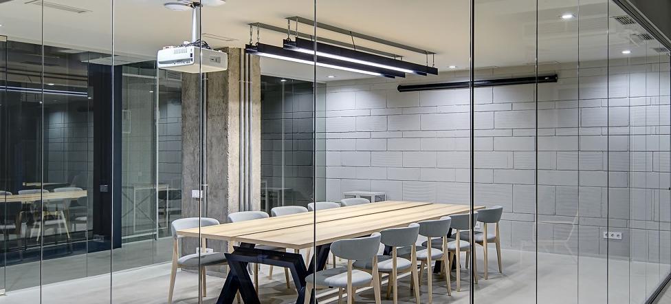 Quels sont les avantages du verre trempé ? GUIDE METAL2000