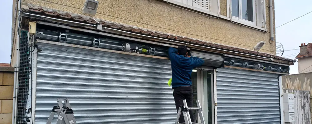 Comment réparer un rideau métallique électrique ? - METAL 2000